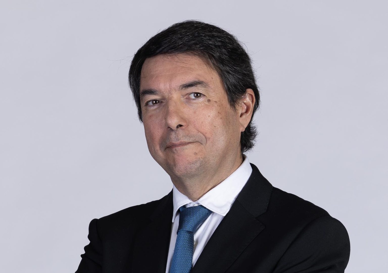 SNS está “sobre pressão mas sem caos” devido à gripe | Netfarma