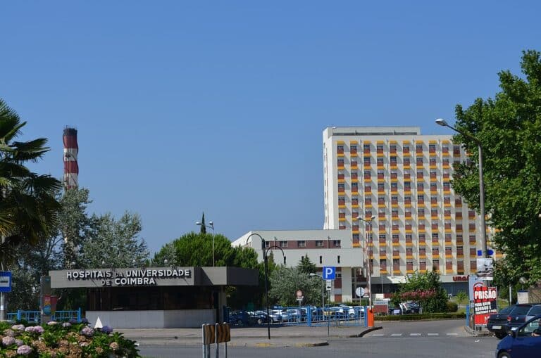 ULS de Coimbra baixa nível de contingência nos cuidados de saúde ...